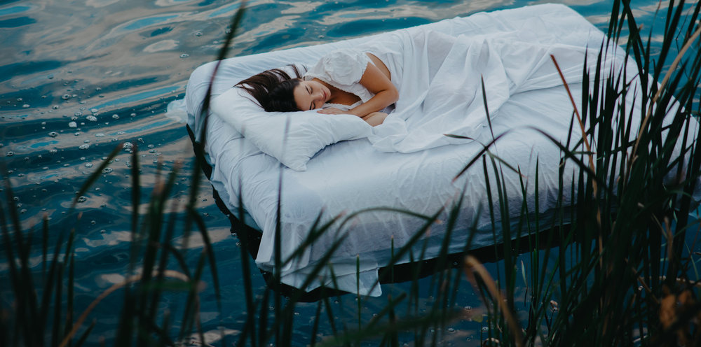 Drinking Water Before Bed: Is It Important For Your Health?